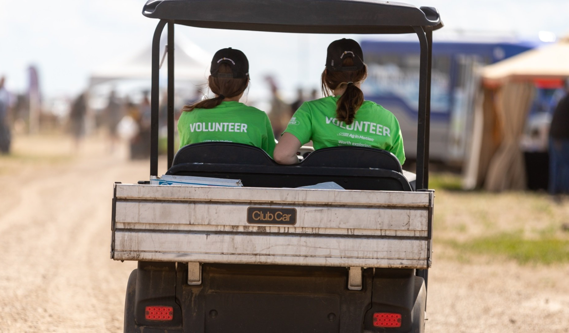 Volunteer or Join Our Team - Canada’s Outdoor Farm Show